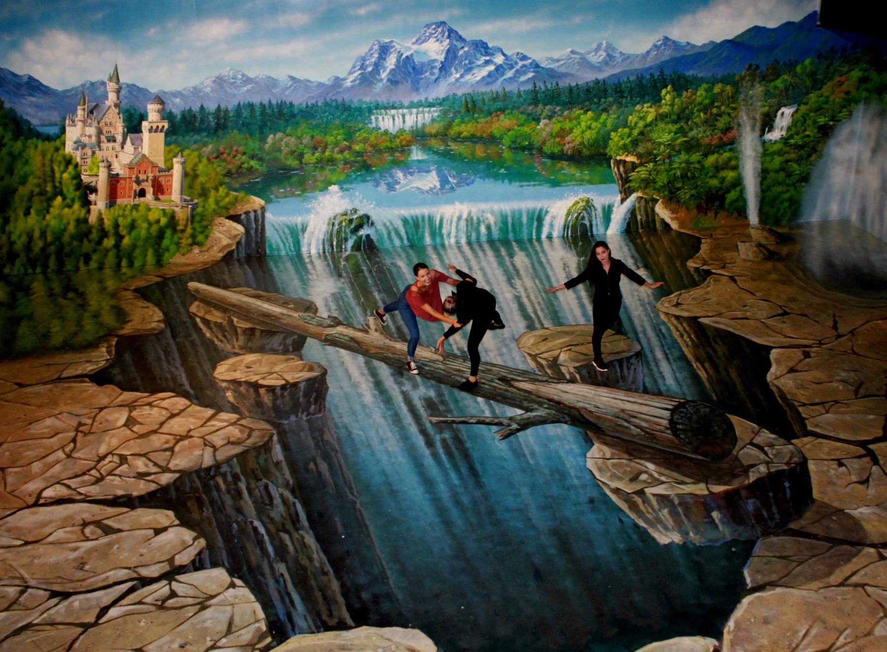 3D Trick art rotorua attraction - 3D Trick Art Gallery